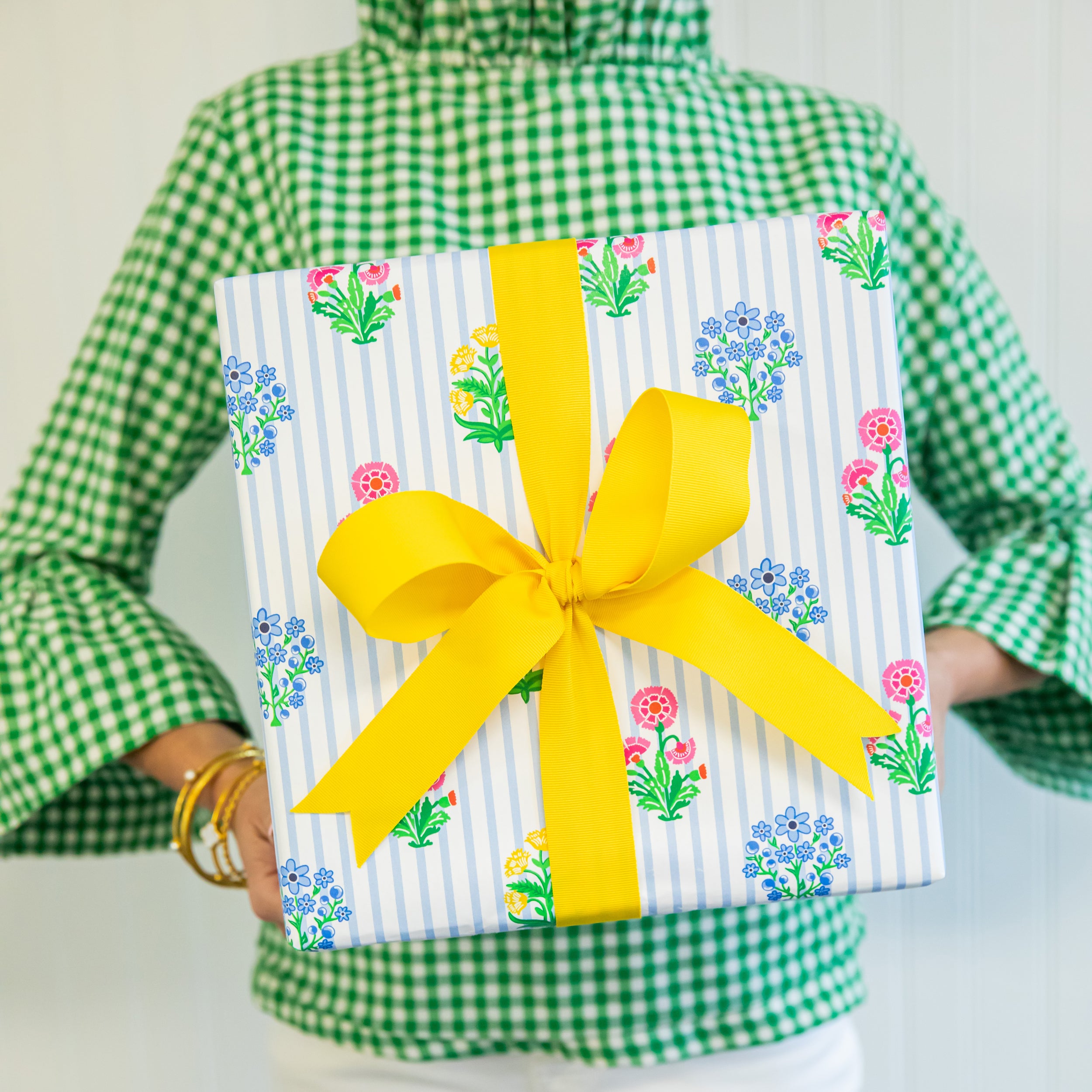 Preppy Patterned Continuous Roll Gift Wrap for Everyday and Christmas ...